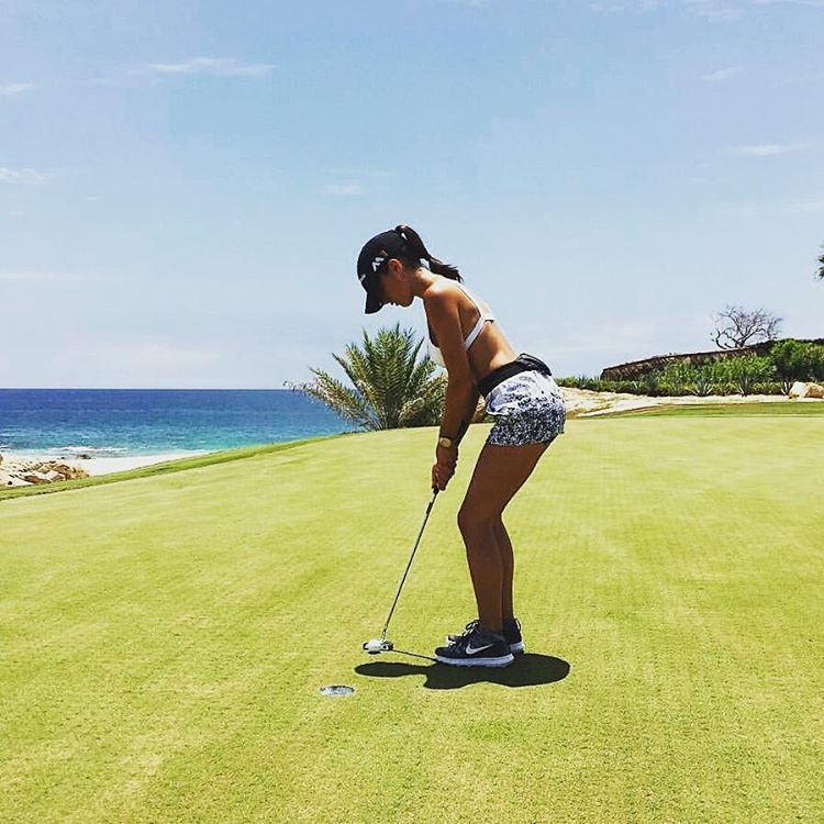Golf in Hawaii | Scrolller