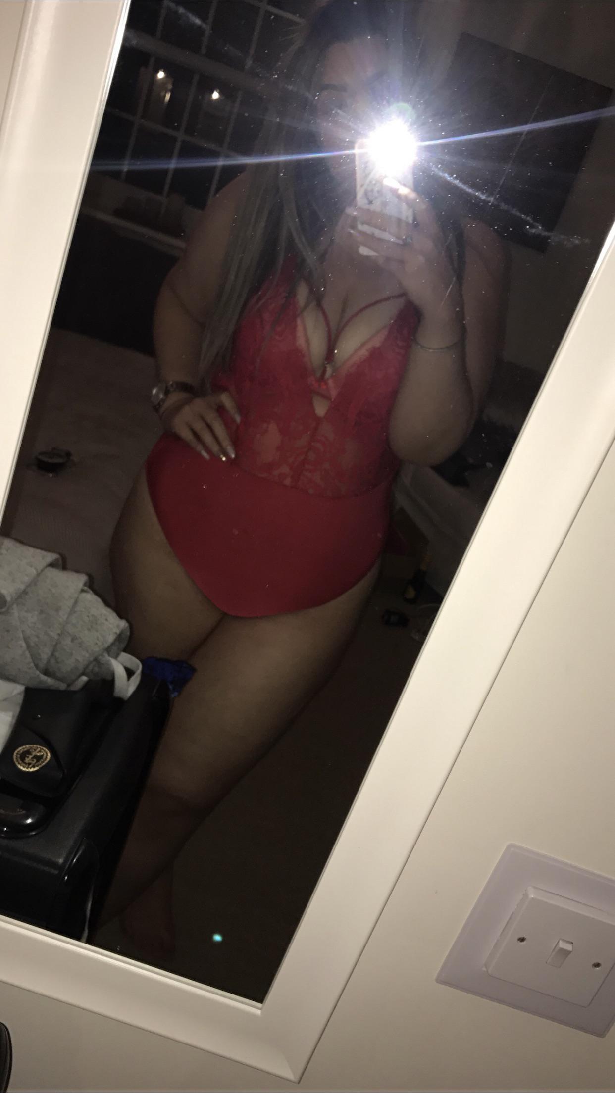 It’s bedtime🖤who’s cumming for some fun 🖤 free subscription 🖤new to this so be kind 🖤@she_didit ...