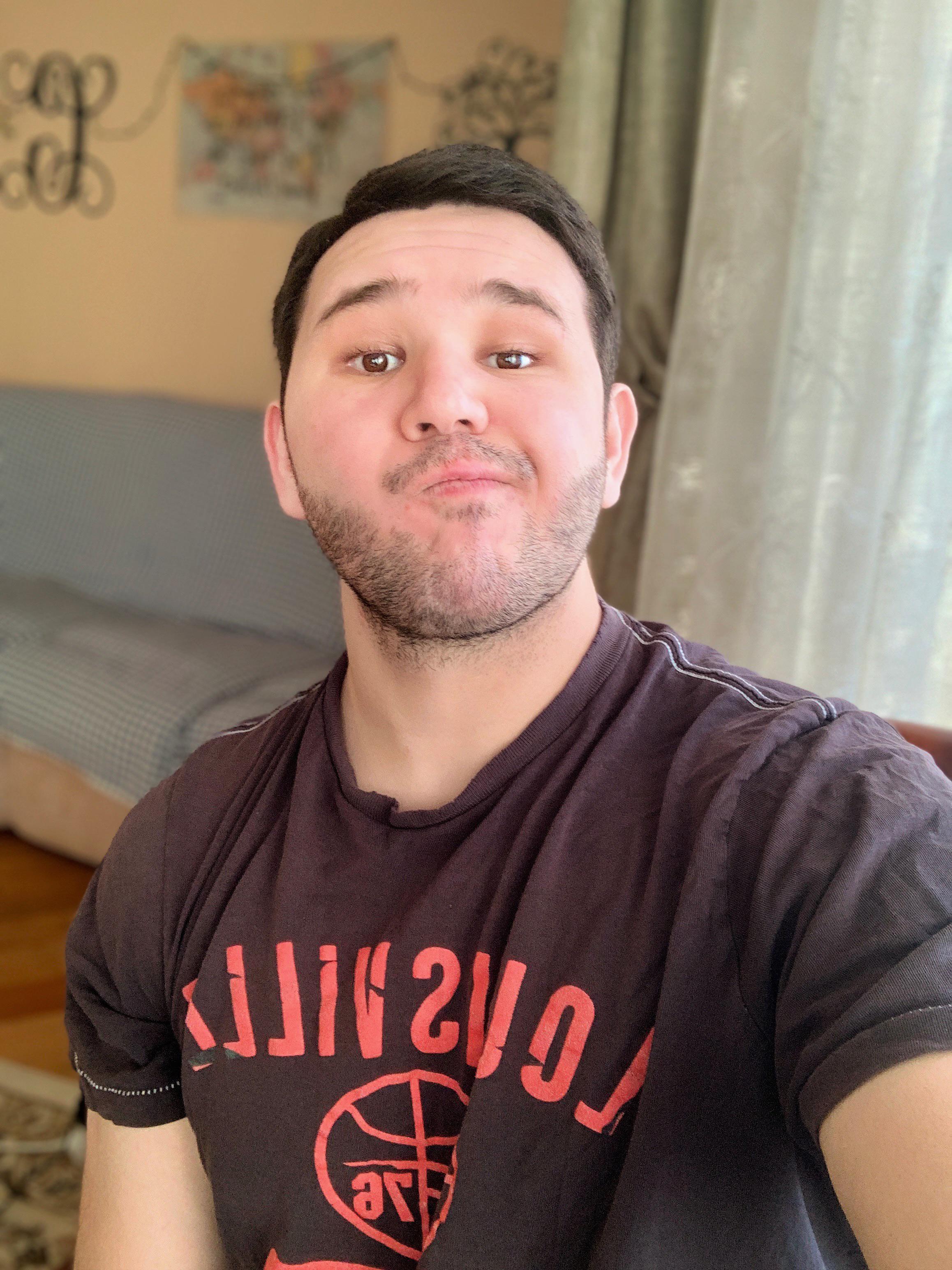 Good morning gentlemen | Scrolller