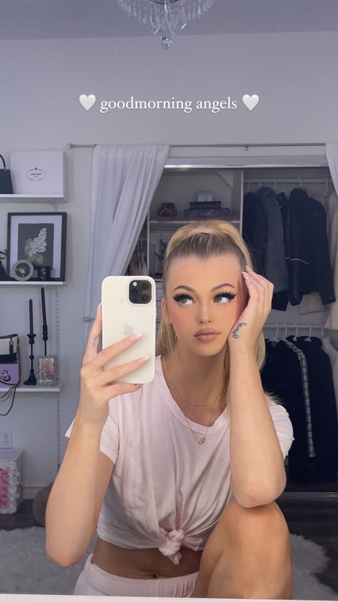 Good morning Miss Gray 🔥 | Scrolller