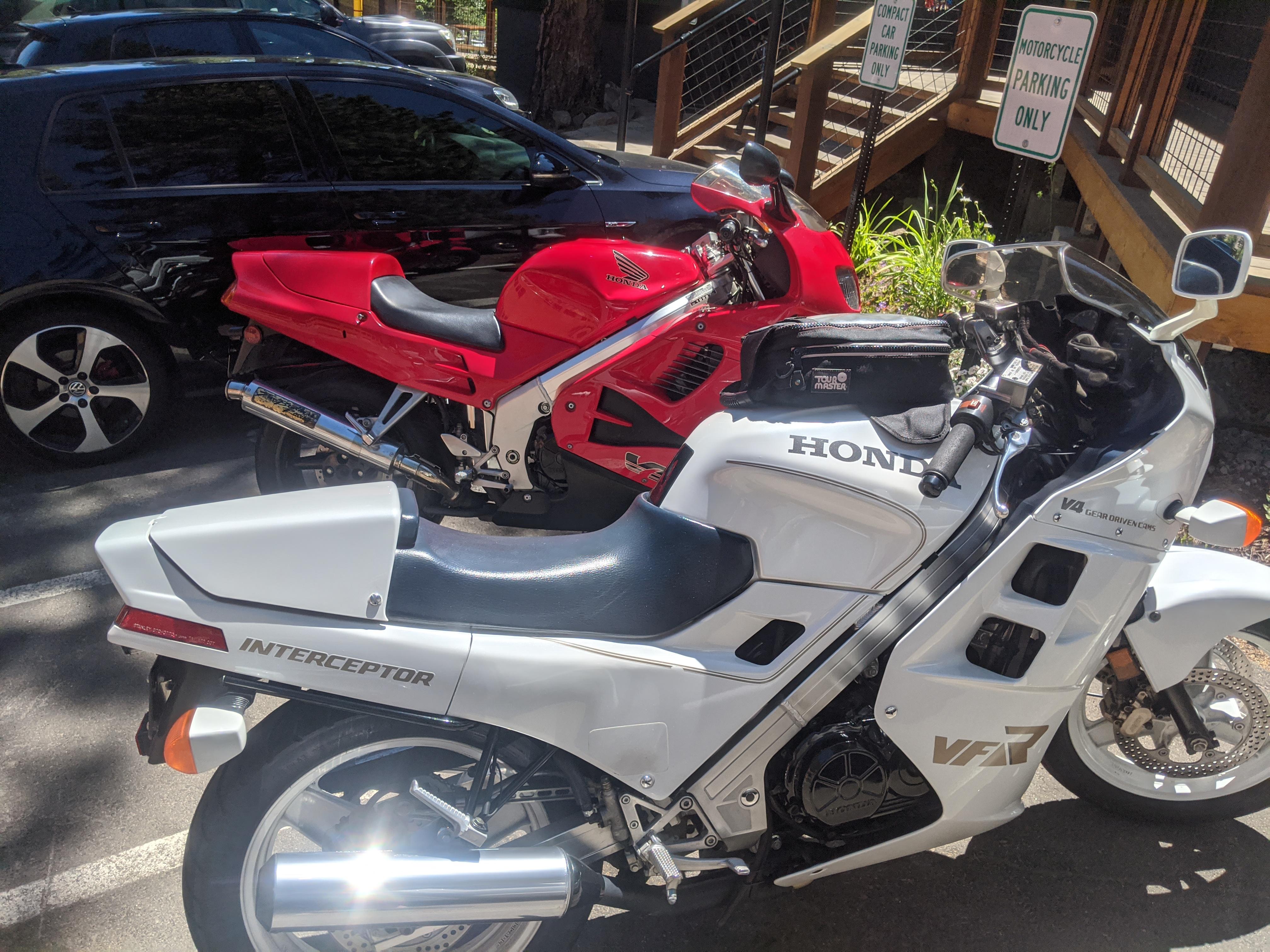 Gorgeous 2nd and 4th gen VFR's | Scrolller