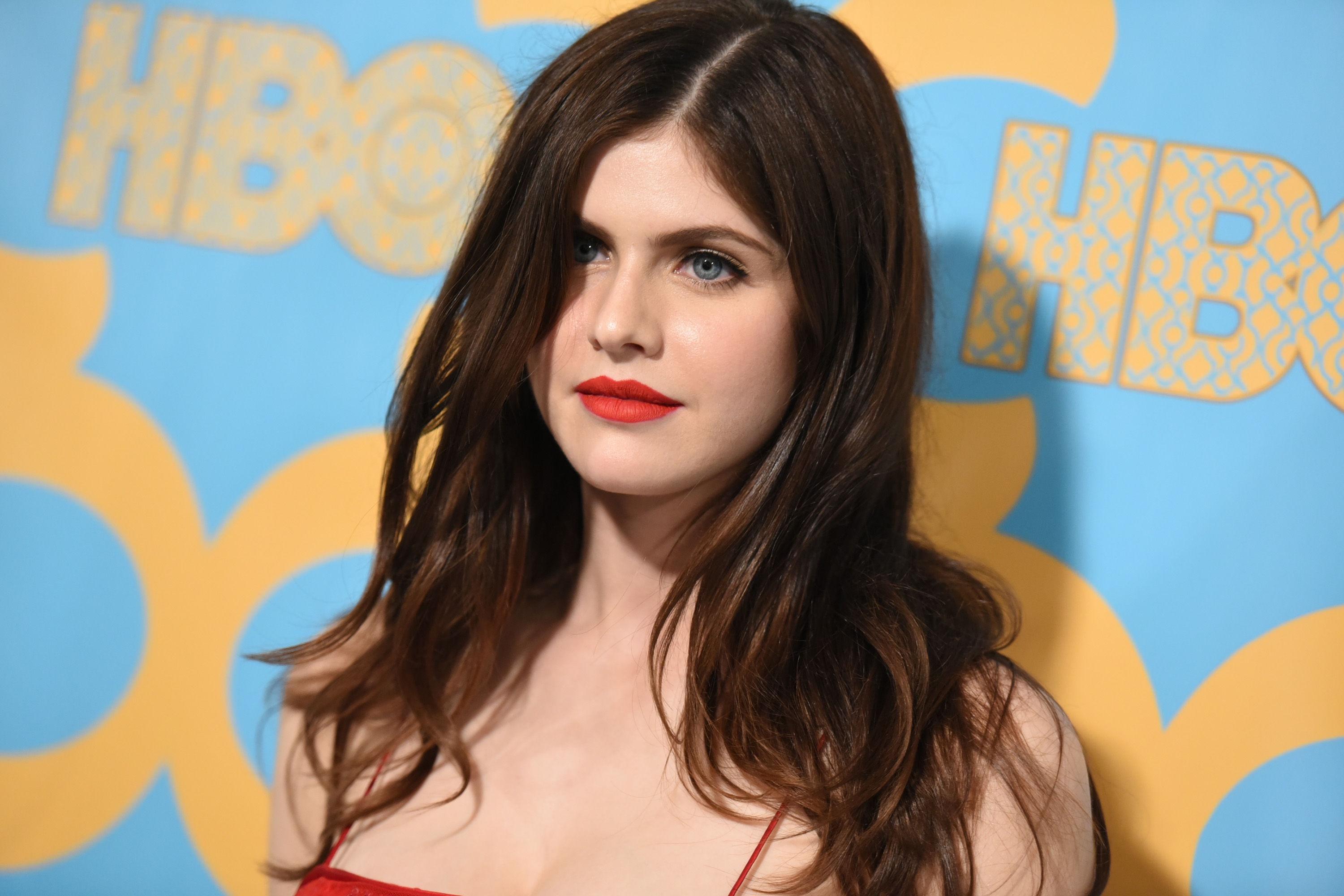 Alexandra Daddario [3000 X 2000] | Scrolller