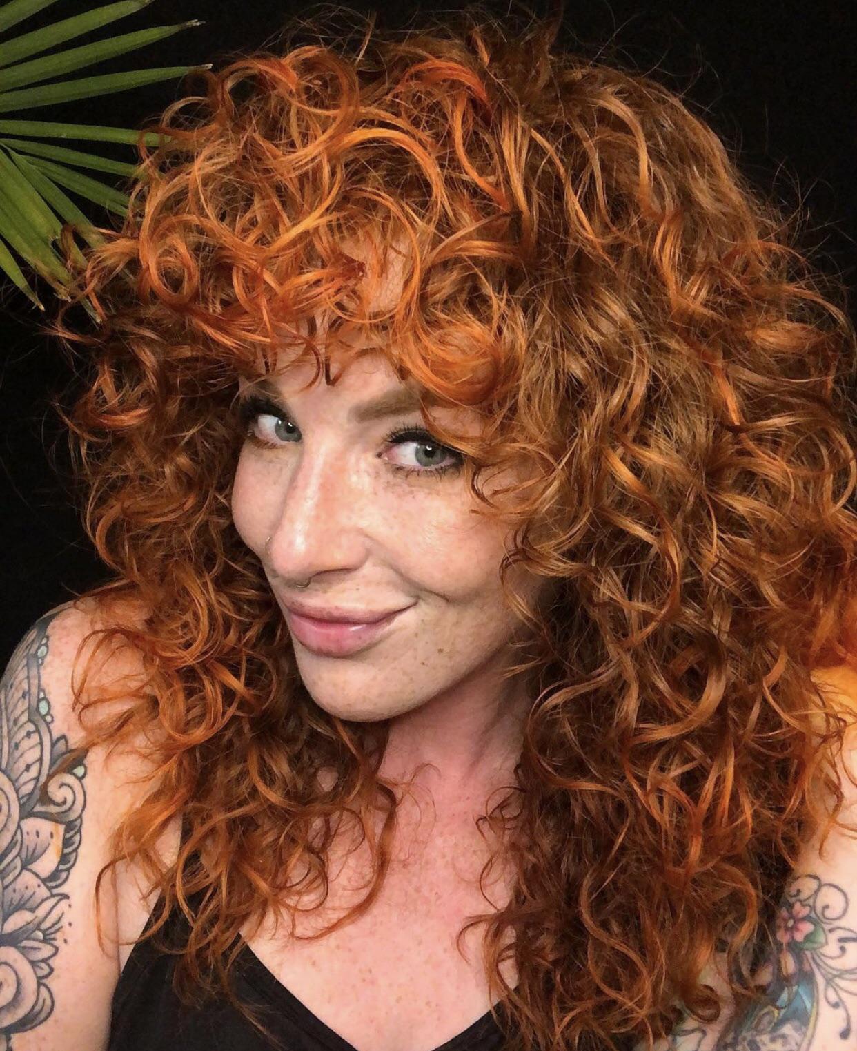 Gorgeous Curly Redhead | Scrolller