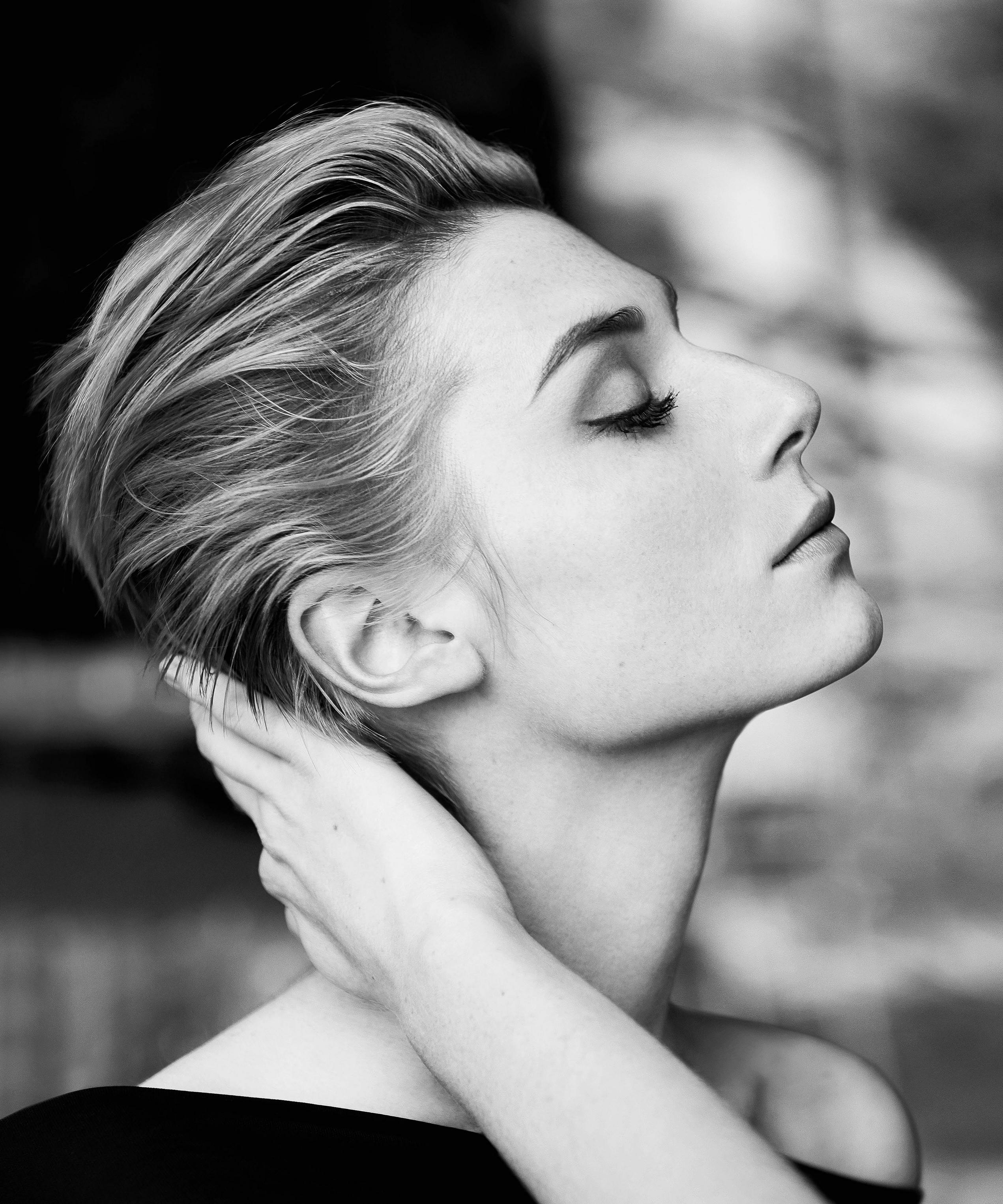 Gorgeous profile | Scrolller