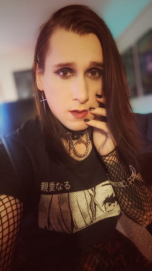 🤤Got dressed up for the first time in a while, and it felt so good to be back in my element🤤 ...