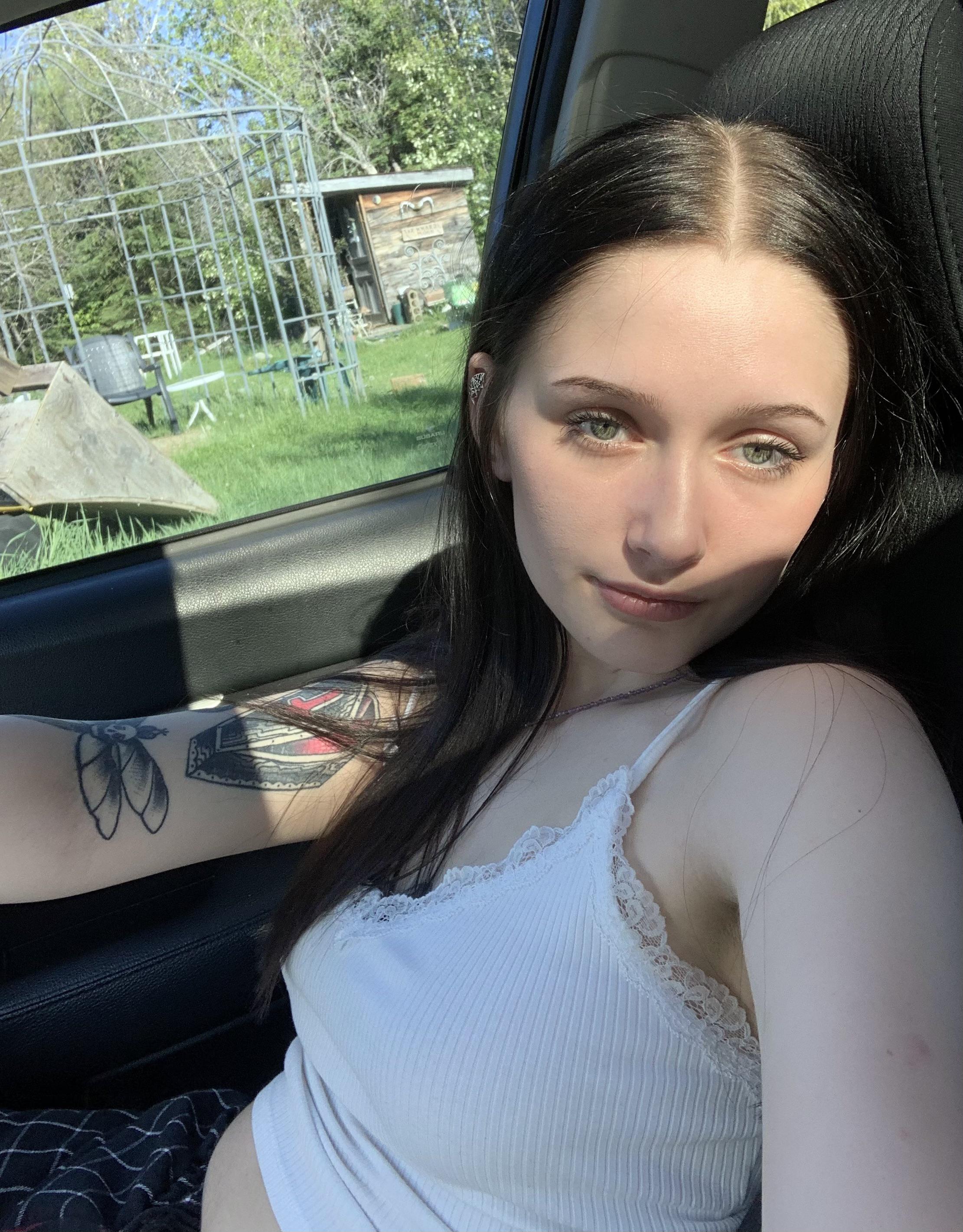 Goth girl summer:) | Scrolller