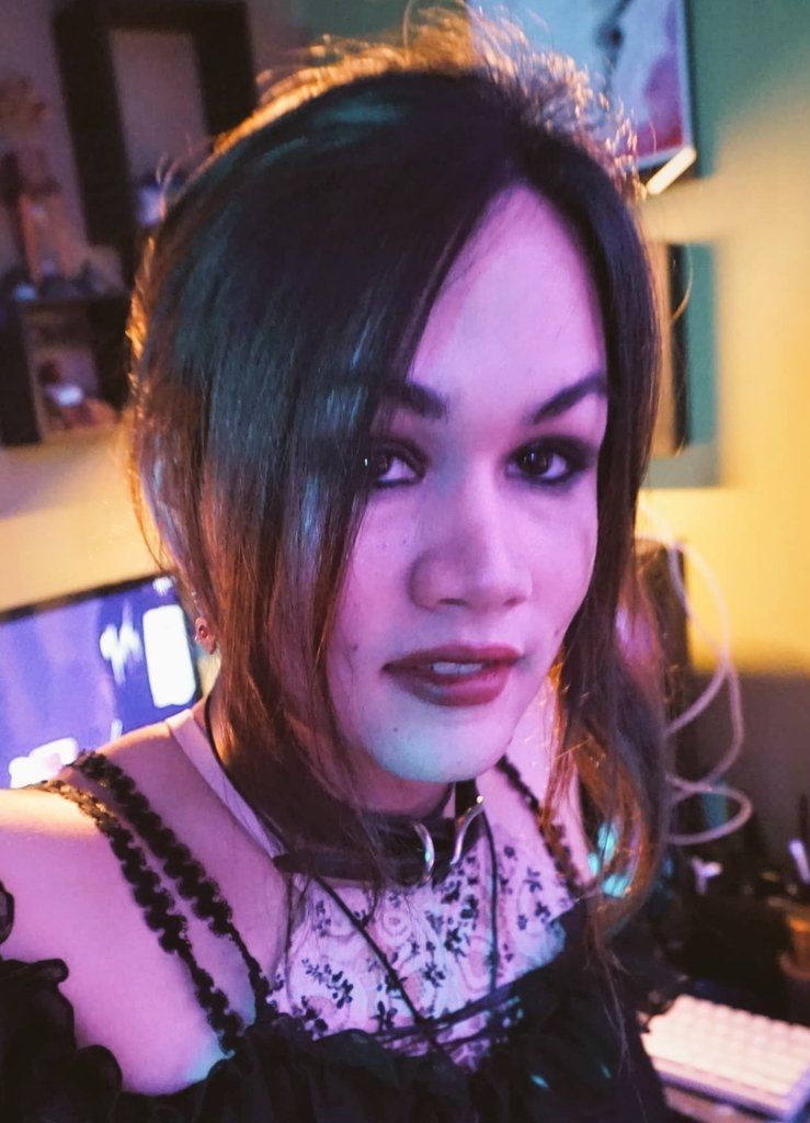 Goth Lolita Princess Pet hours ~ mmmm💕💕💕 | Scrolller