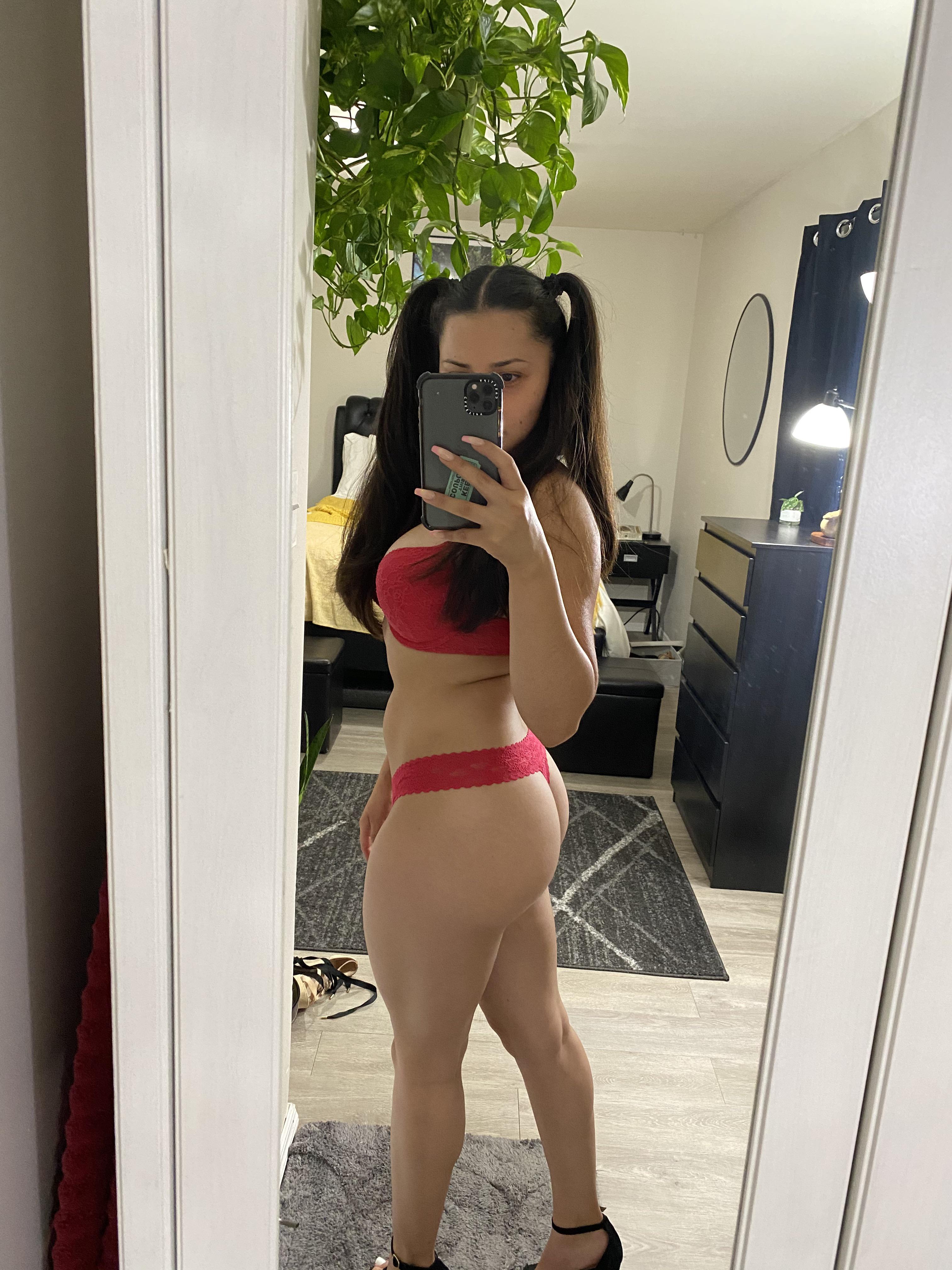 Gotta install bigger windows so my neighbors can get a peak 🤪 (iktr) | Scrolller