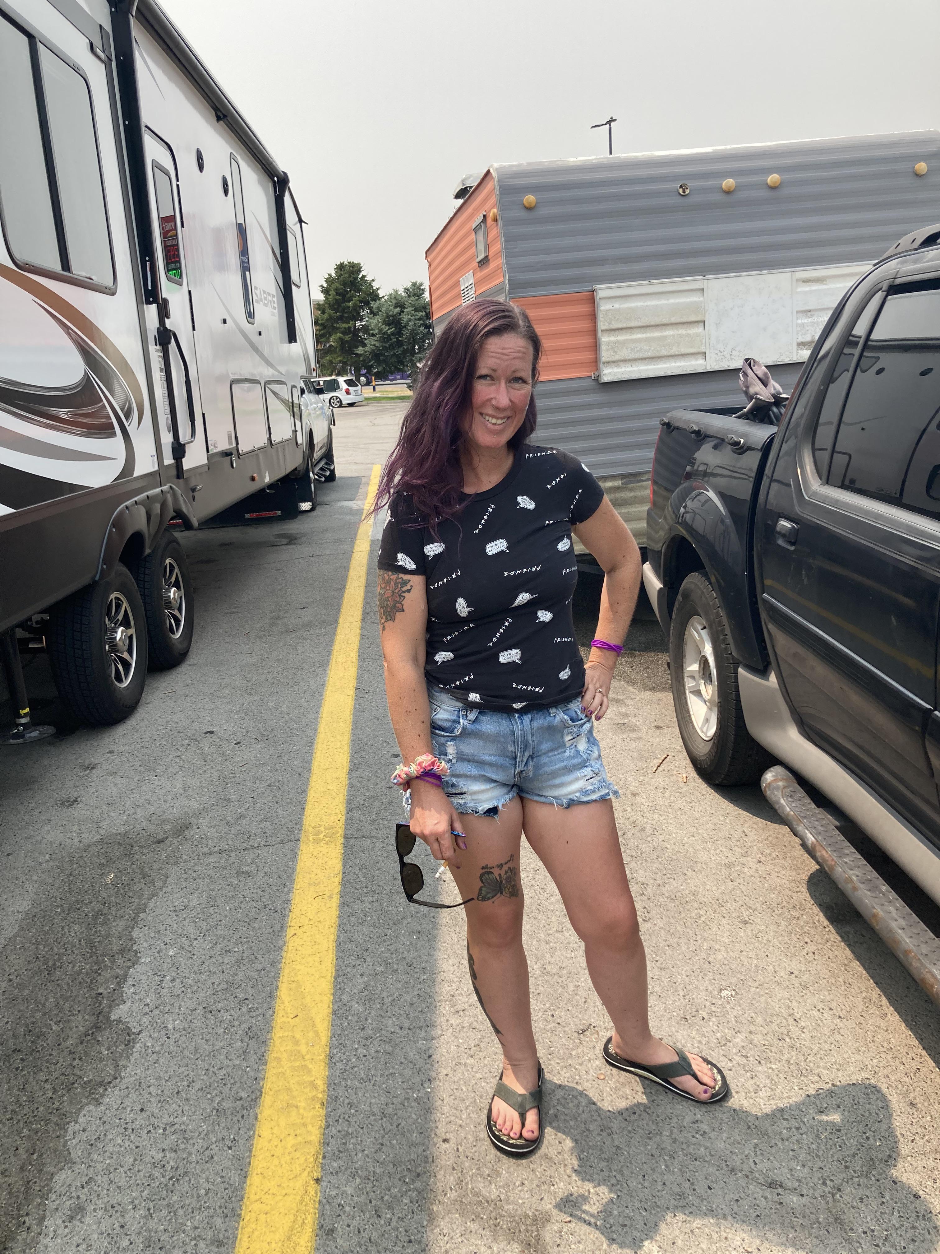 Granny on her way home from camp | Scrolller