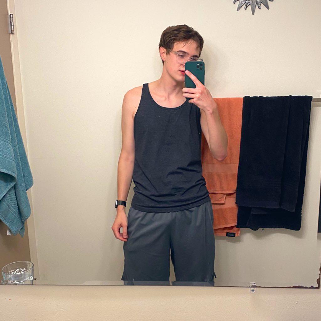 gray workout shorts bulge is one of my fave subtleties | Scrolller