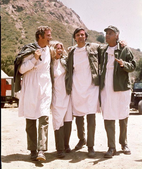 Great early cast photo | Scrolller