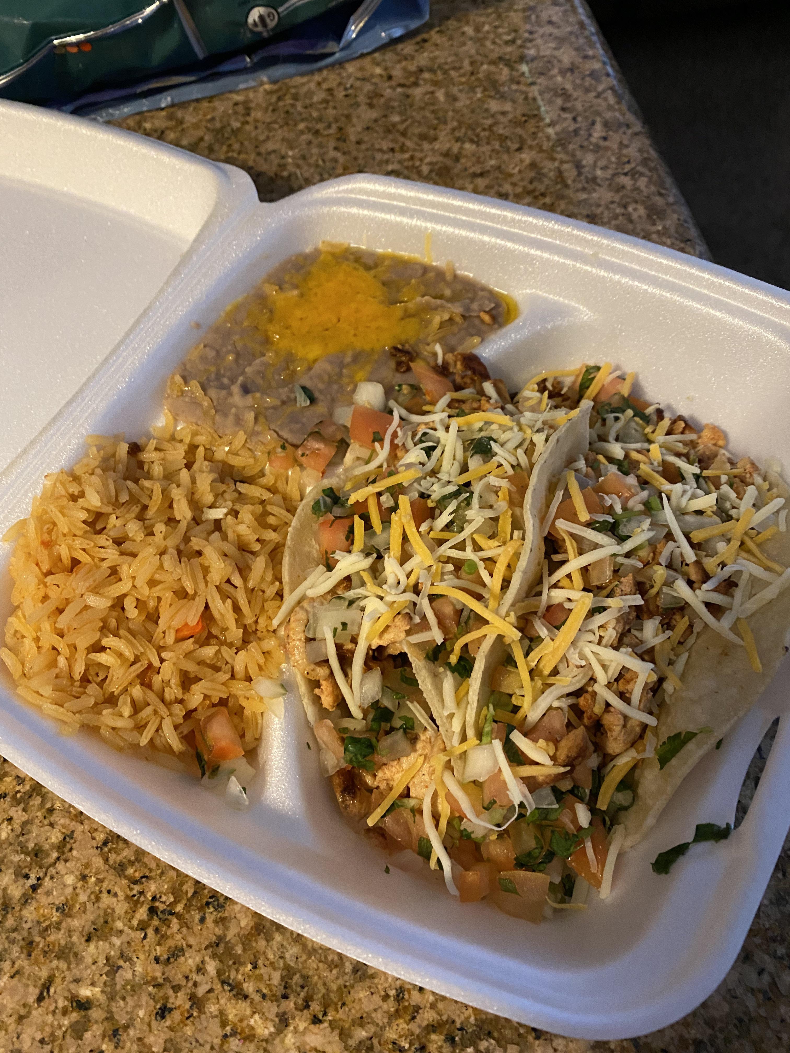 Grilled chicken tacos | Scrolller