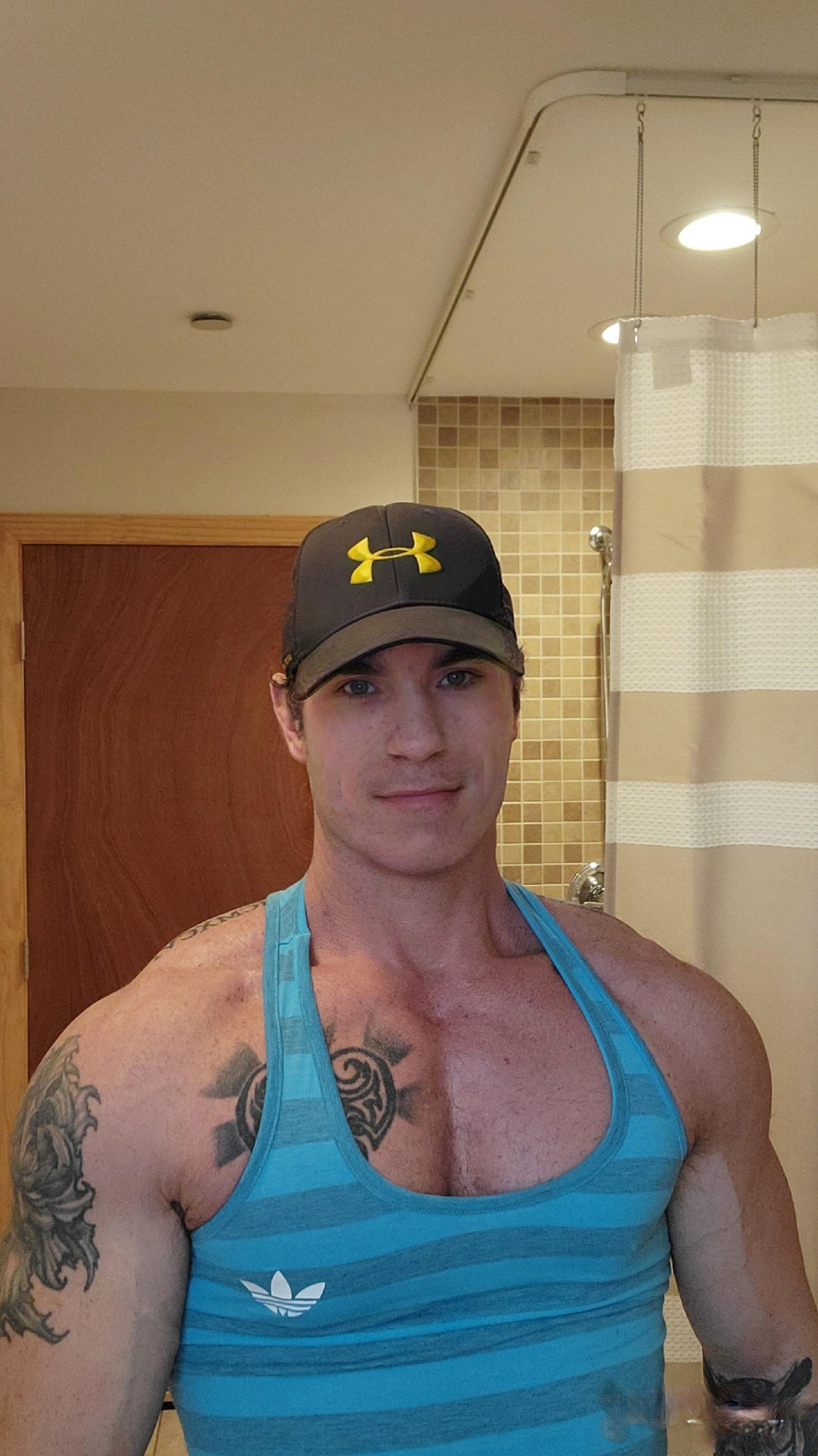 Growing growing growing | Scrolller