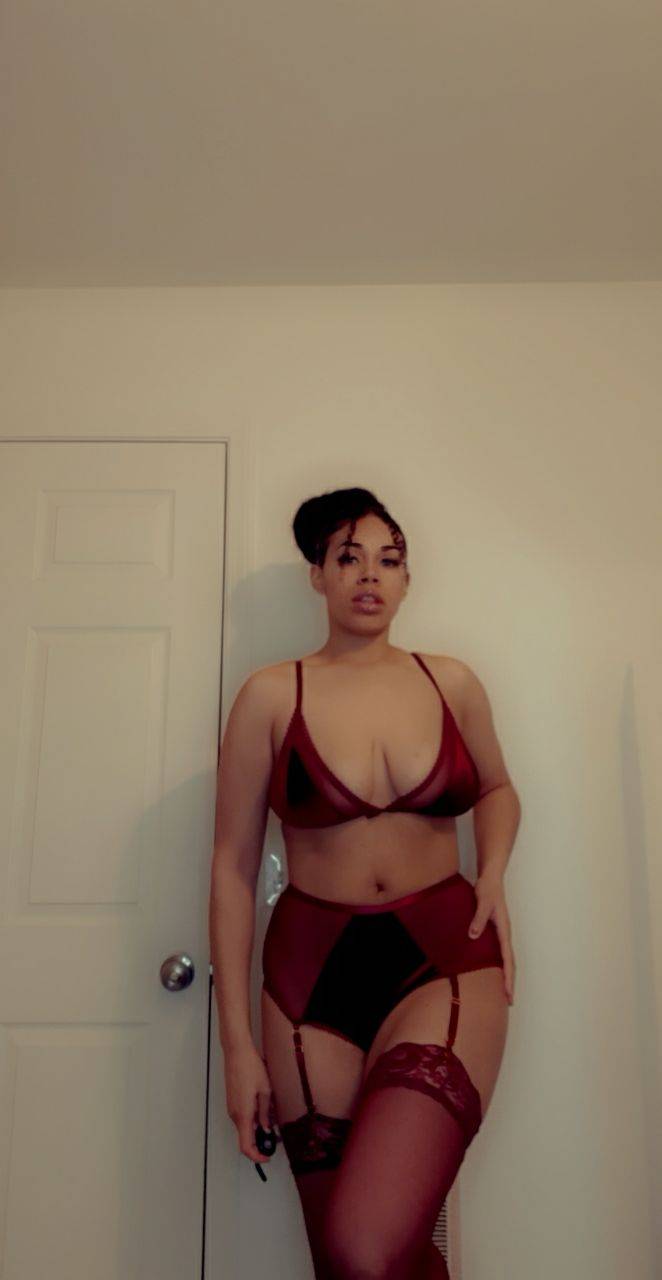 Guess My Height! 😘 | Scrolller