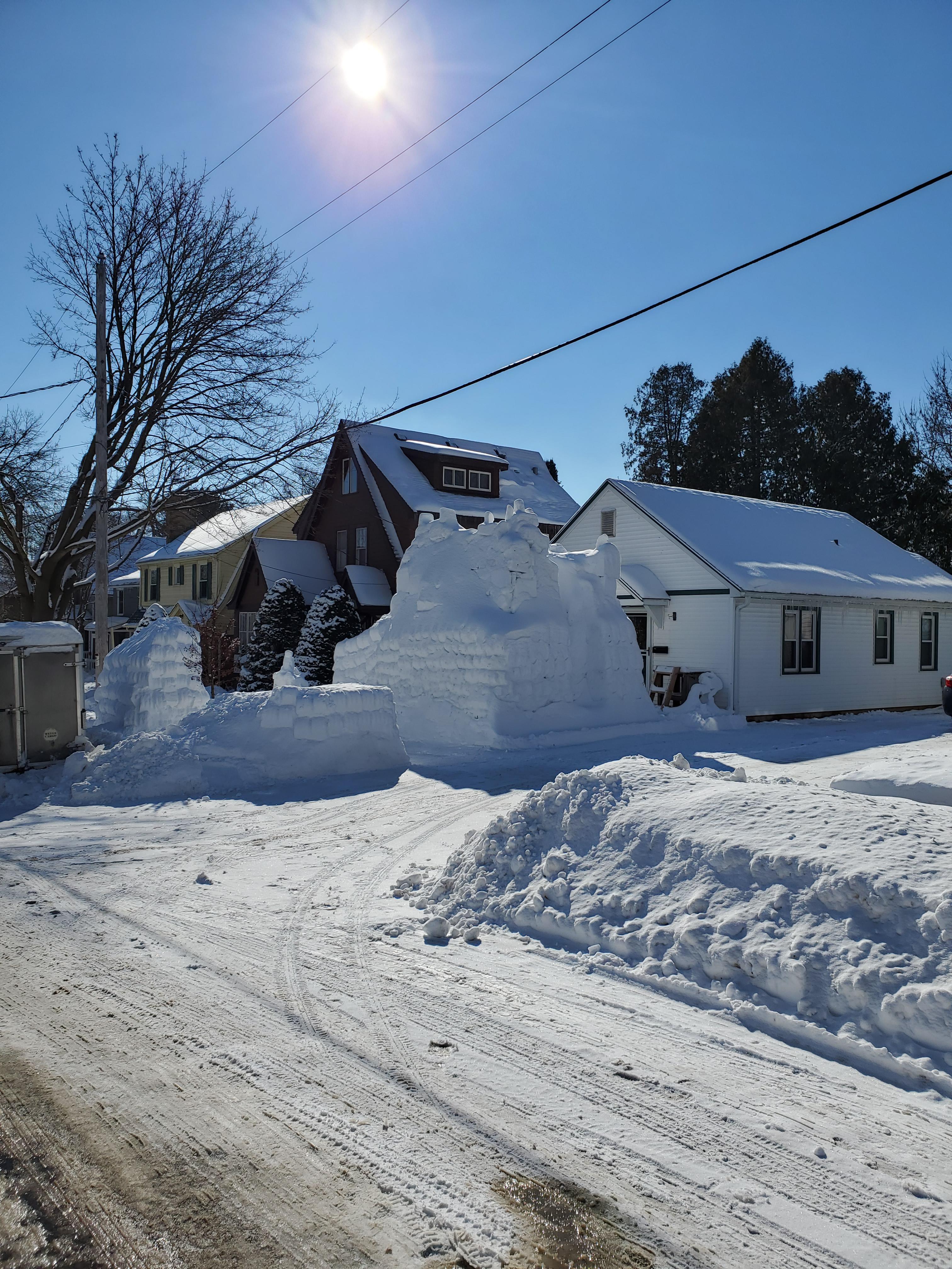 Guest House | Scrolller