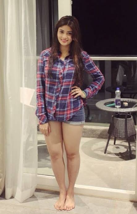 Guys Enjoy Her Thick Thighs And Dont Forget To Share Your Fantasies In The Comment Section