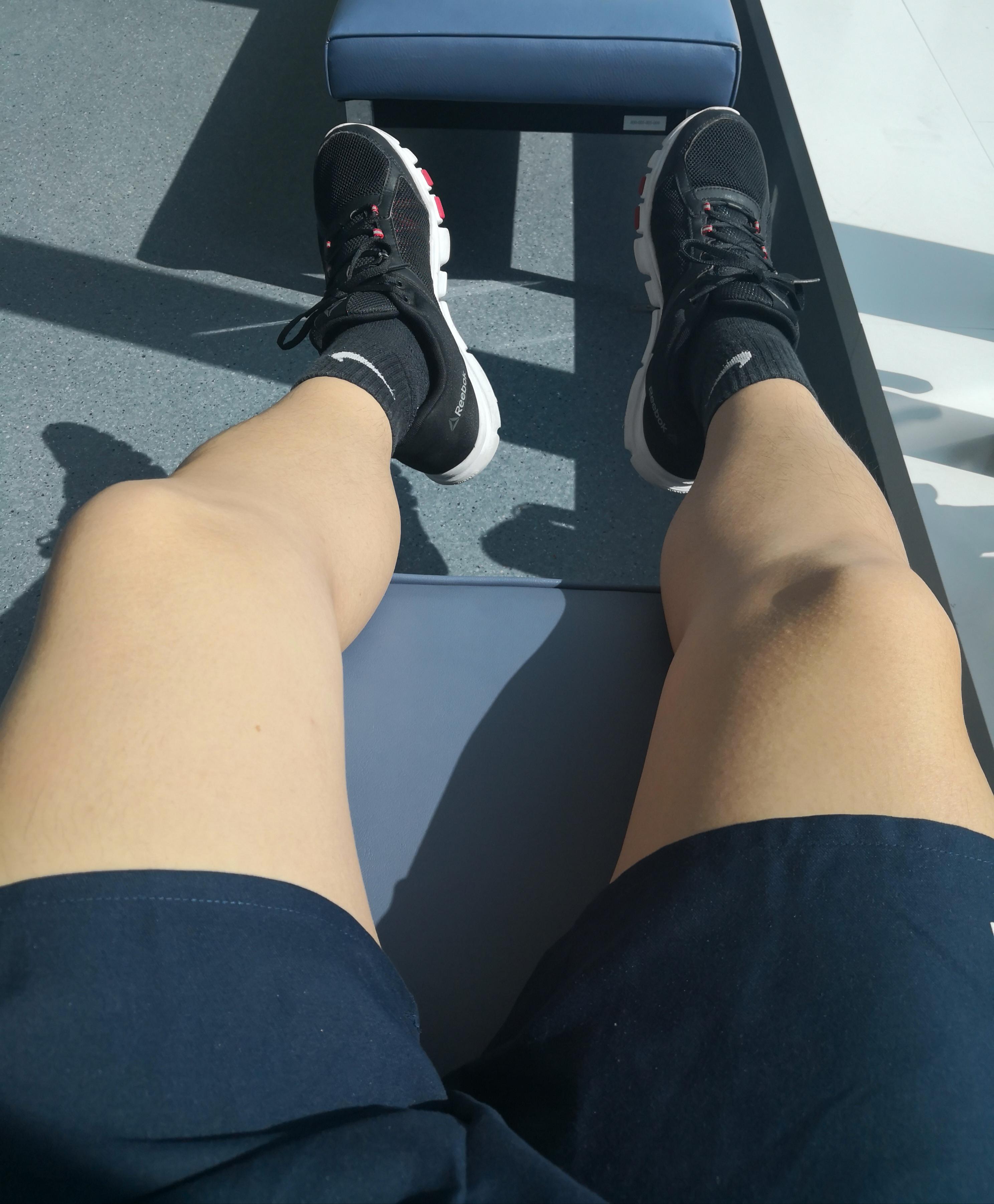 Gym has great lighting and my trainers are reeked | Scrolller