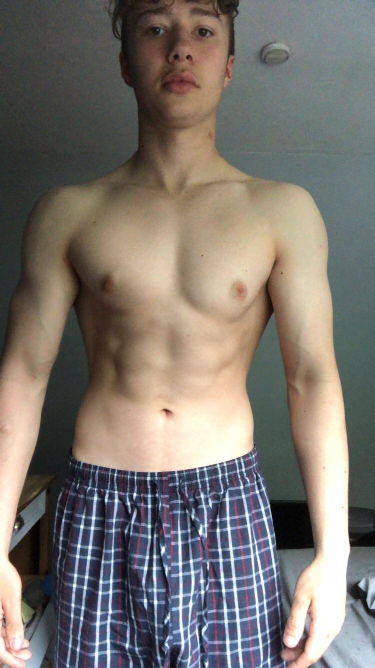 Gyno or uneven pecs? | Scrolller