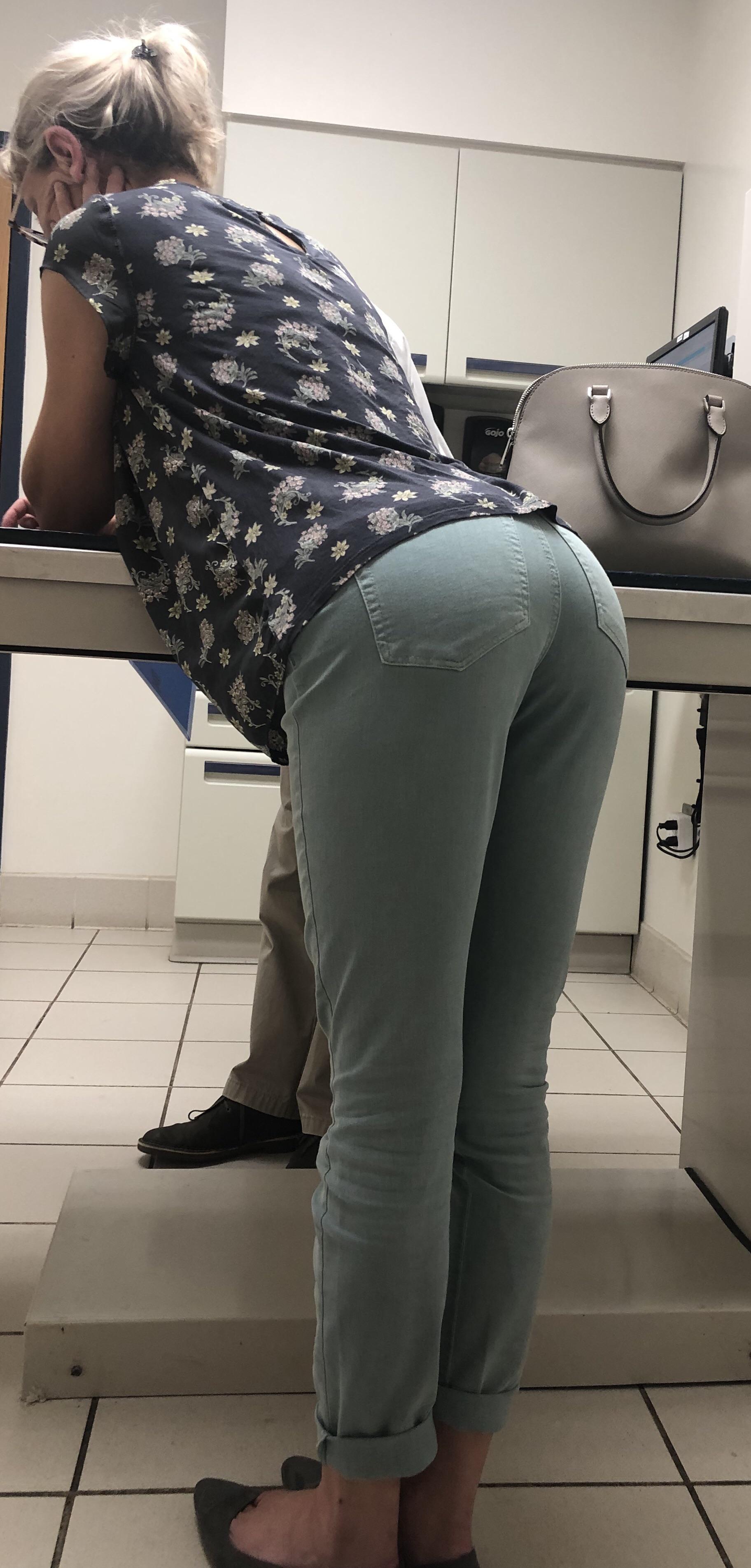 Wife’s marvelous ass. Pm for more. “Couple” | Scrolller