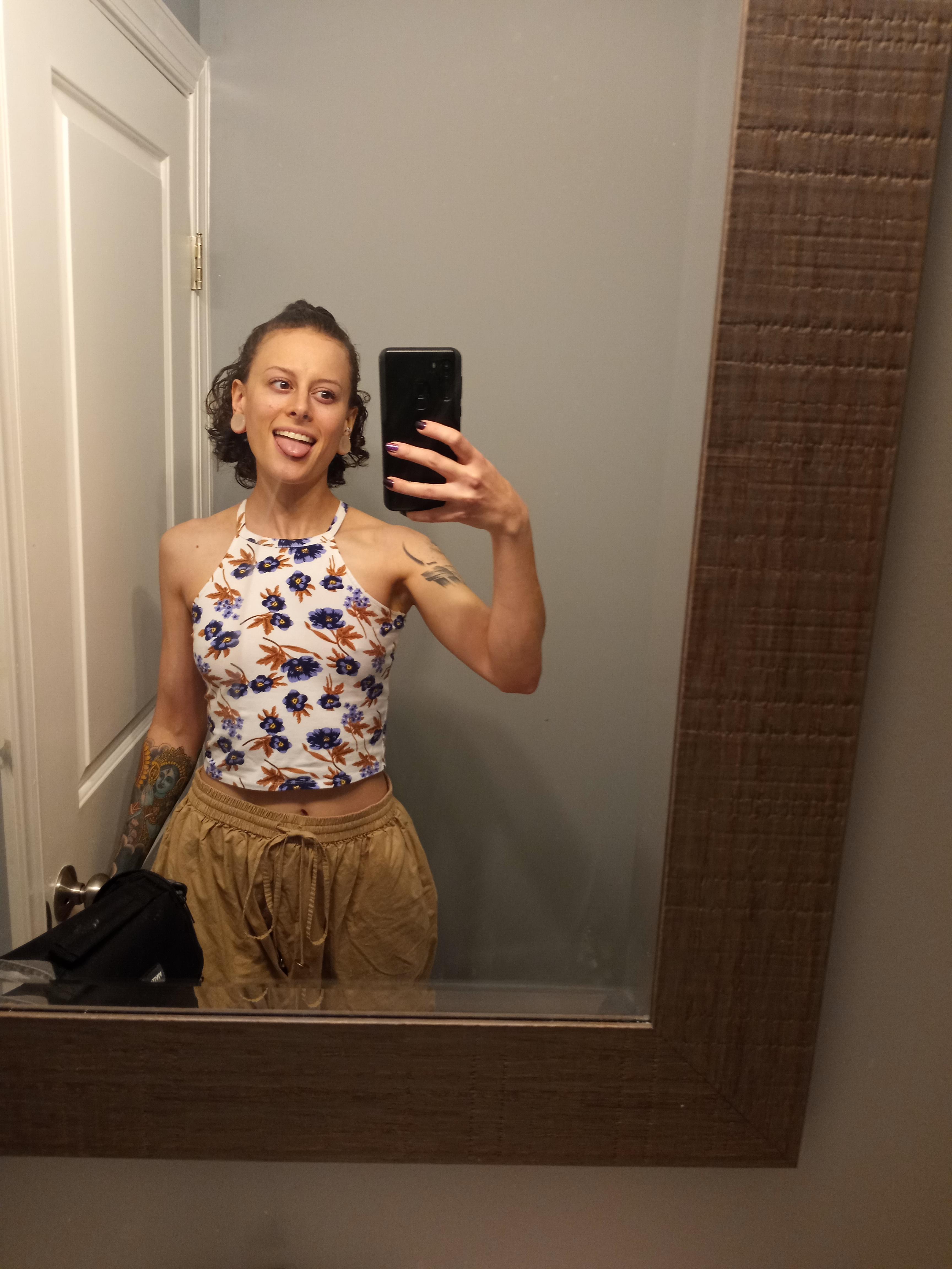 No Bras Needed For Tiny Boobs Scrolller