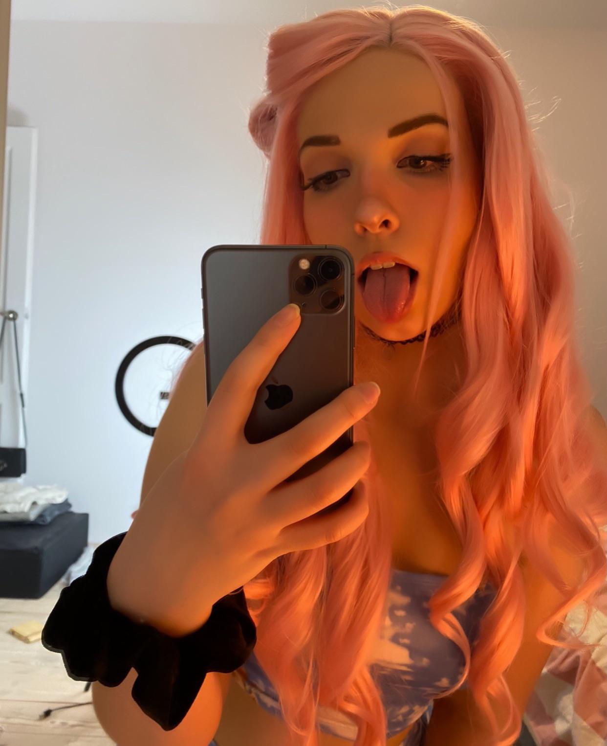 Hai 💕 | Scrolller