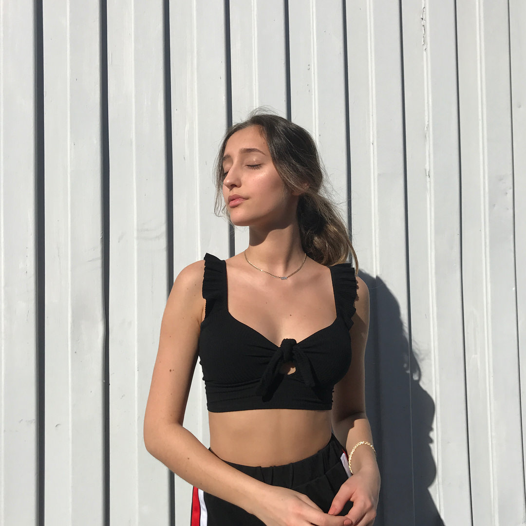 Hailey Sani | Scrolller