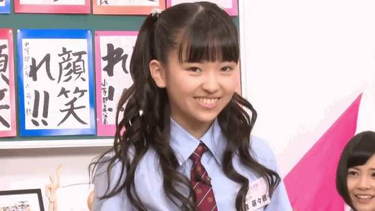 Hair flip | Scrolller