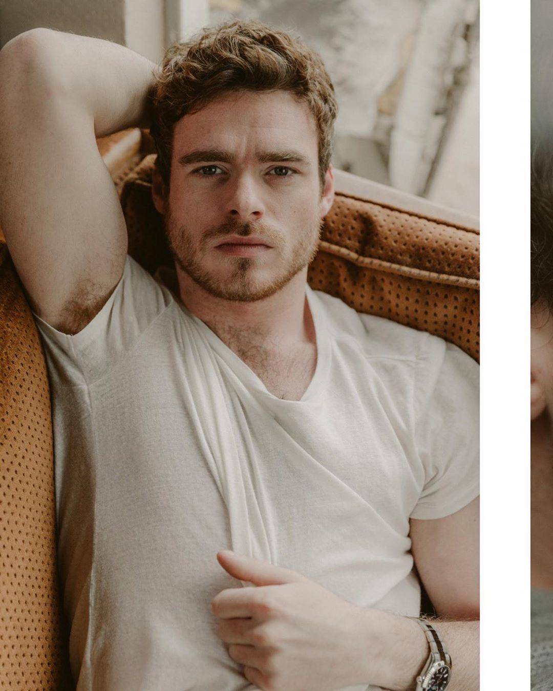 Hairy Richard | Scrolller