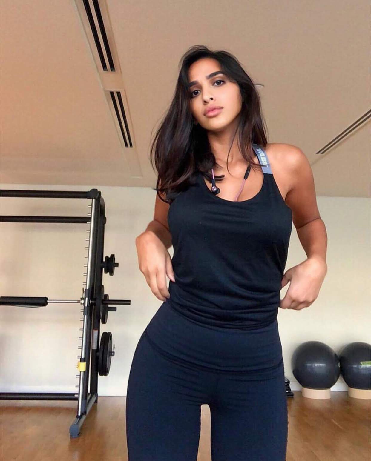 Hala Abdallah | Scrolller