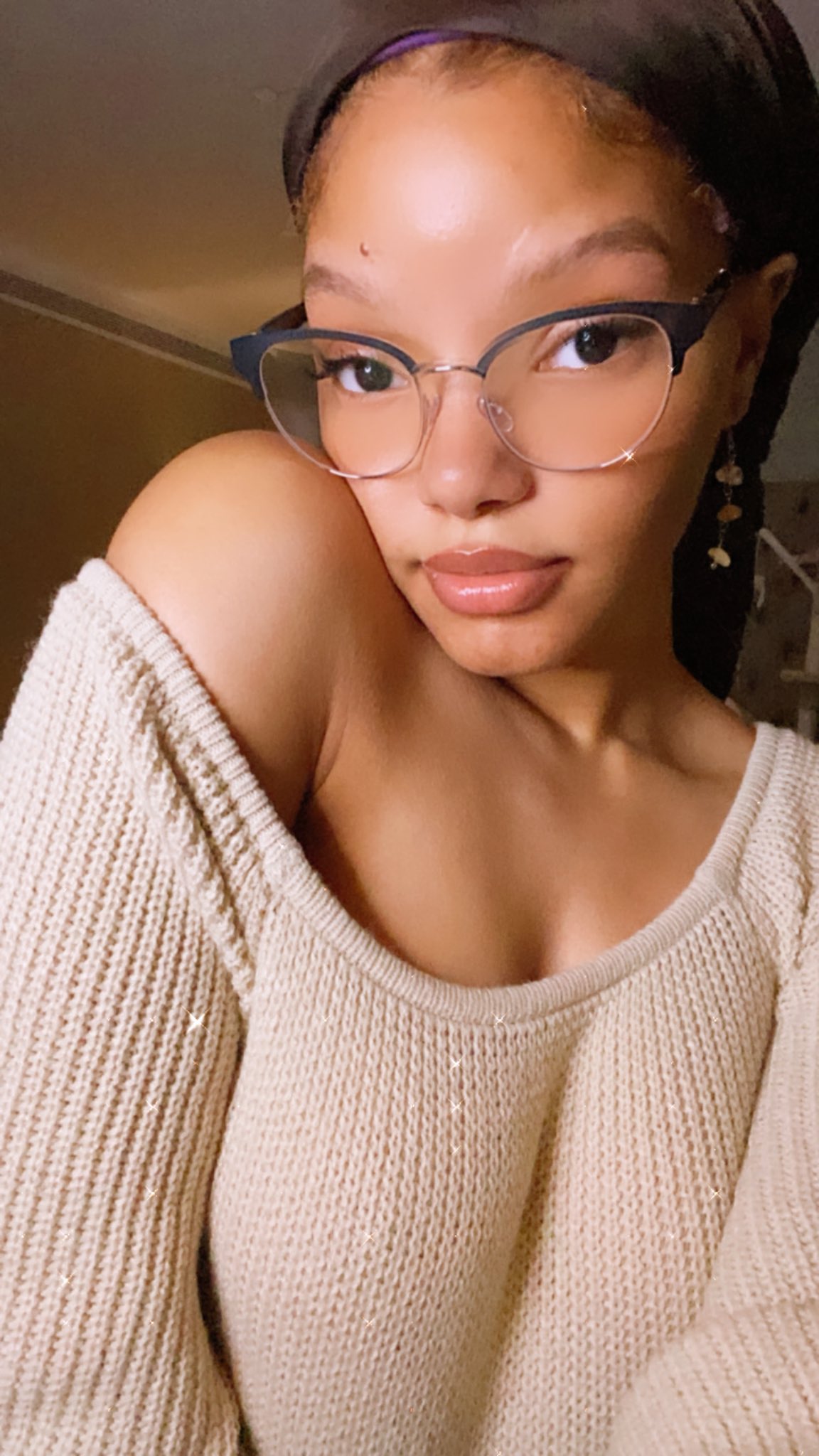 👀 Halle Gorgeous and Sexy asf | Scrolller