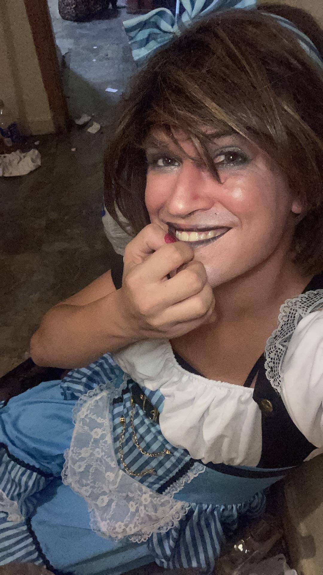 Hey, this is the silliest thing I've ever worn! | Scrolller