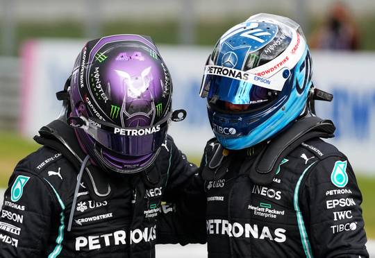 Hamilton and Bottas after the Styrian GP. | Scrolller
