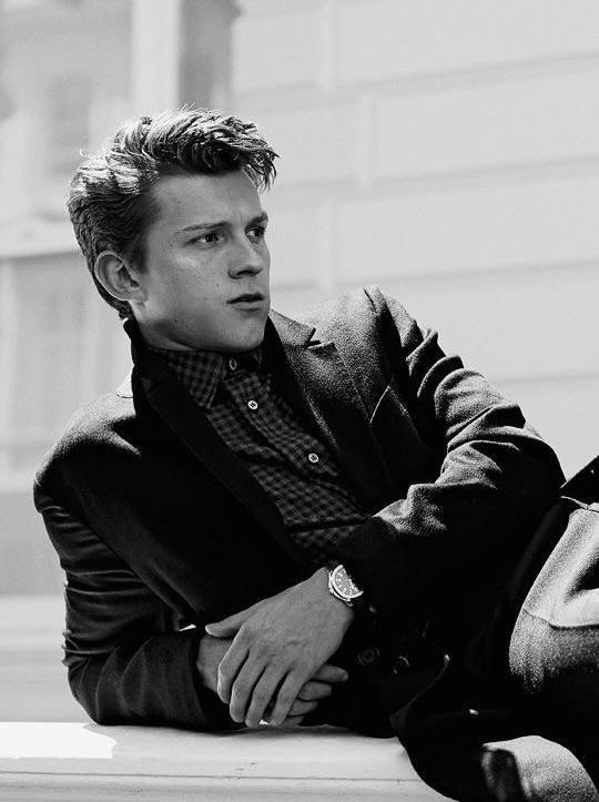 Happy birthday Tom Holland | Scrolller