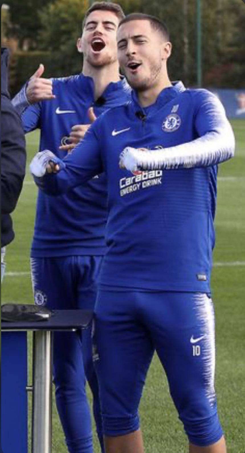 Happy boys | Scrolller