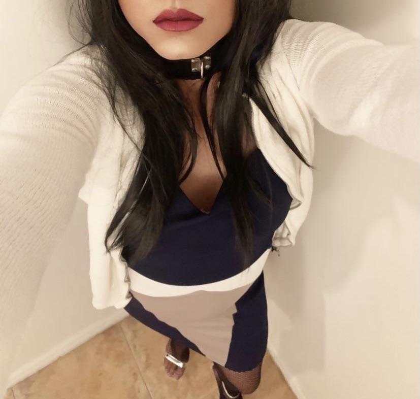 Happy Daddy Day to all the alpha men who want to humiliate me and use my holes! | Scrolller