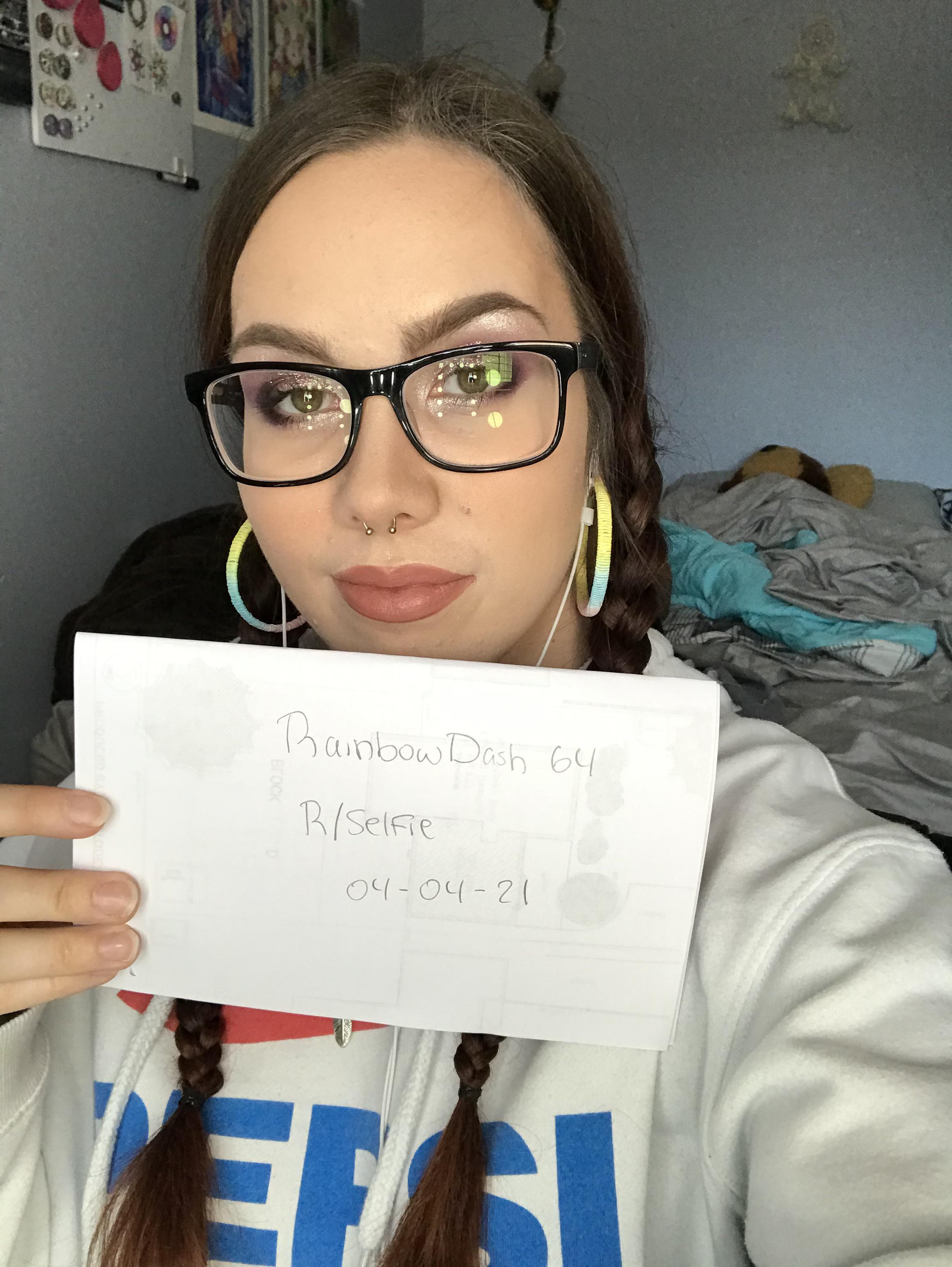Happy Easter Verification! (F22) | Scrolller