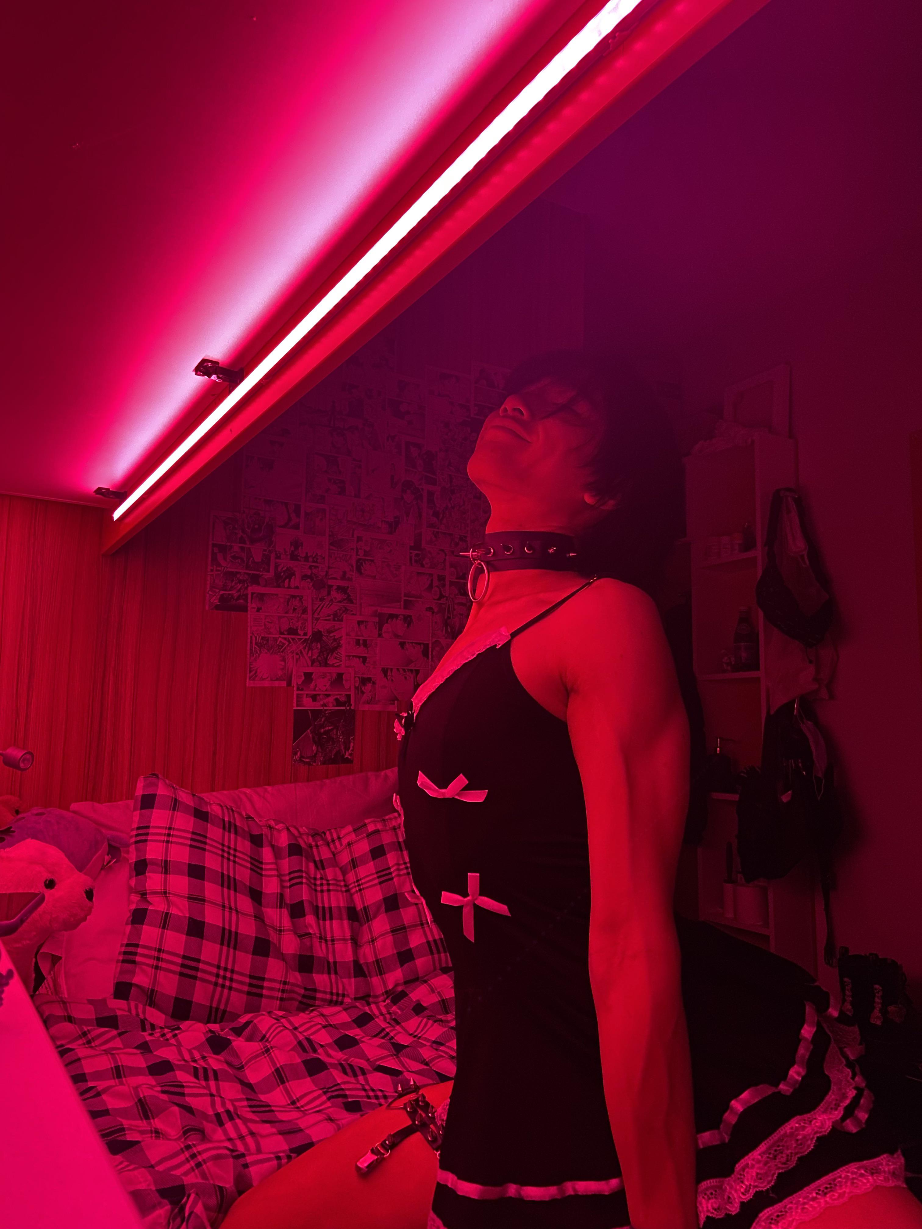 Happy femboy Friday :3 | Scrolller