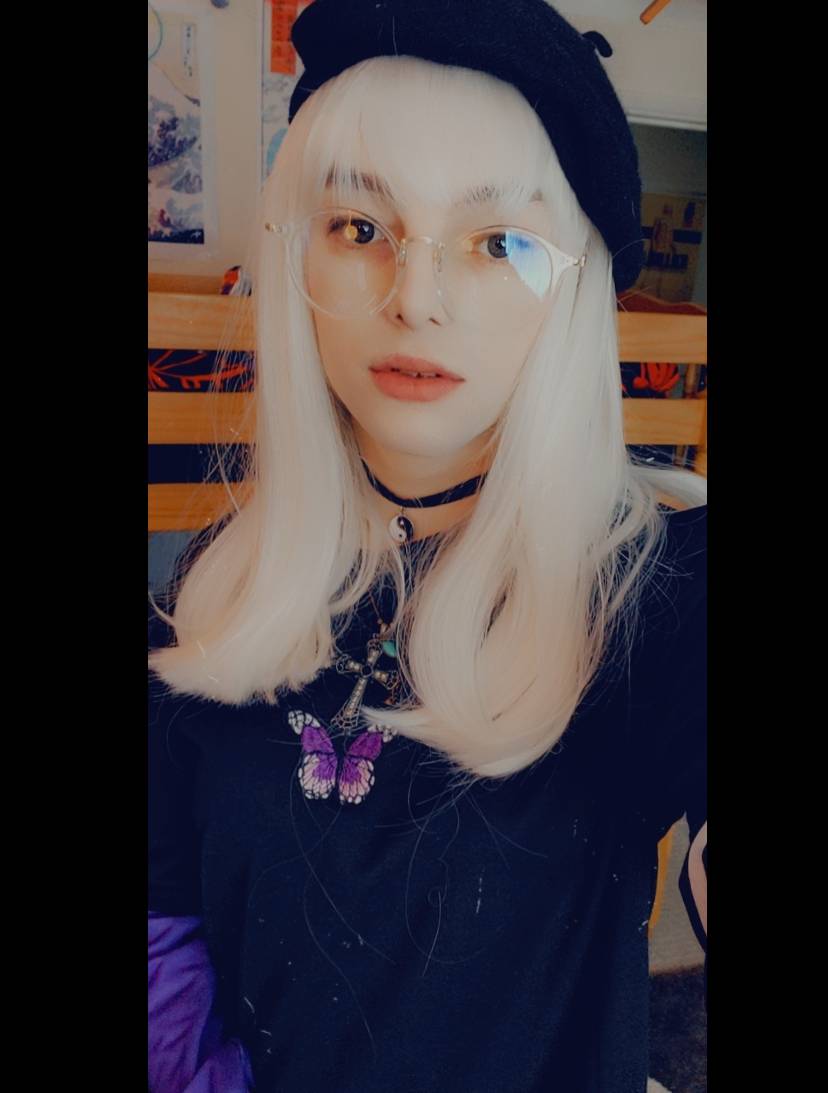 Happy Femboy Friday, I really love this community. | Scrolller