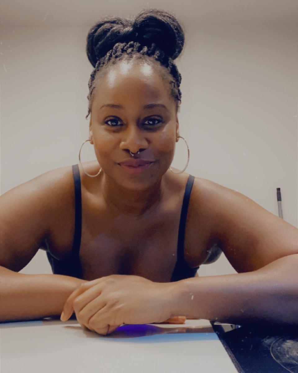 Happy Friday 💋 | Scrolller