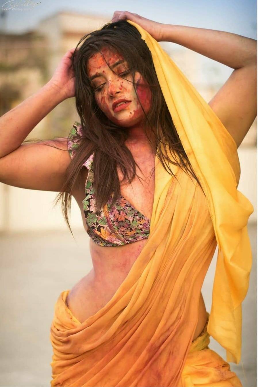 Happy Holi | Scrolller