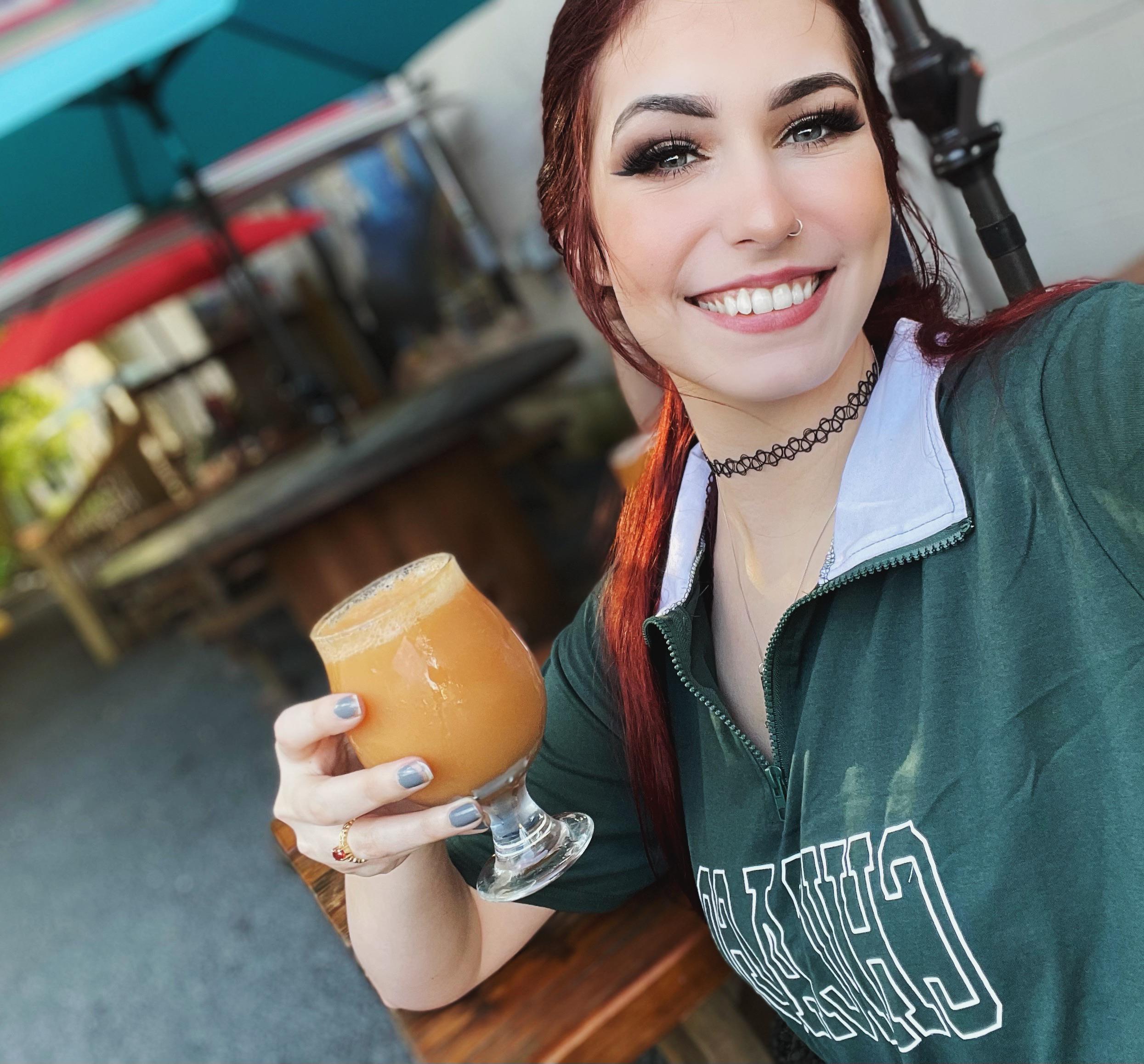 Happy hump day! 🐪 | Scrolller