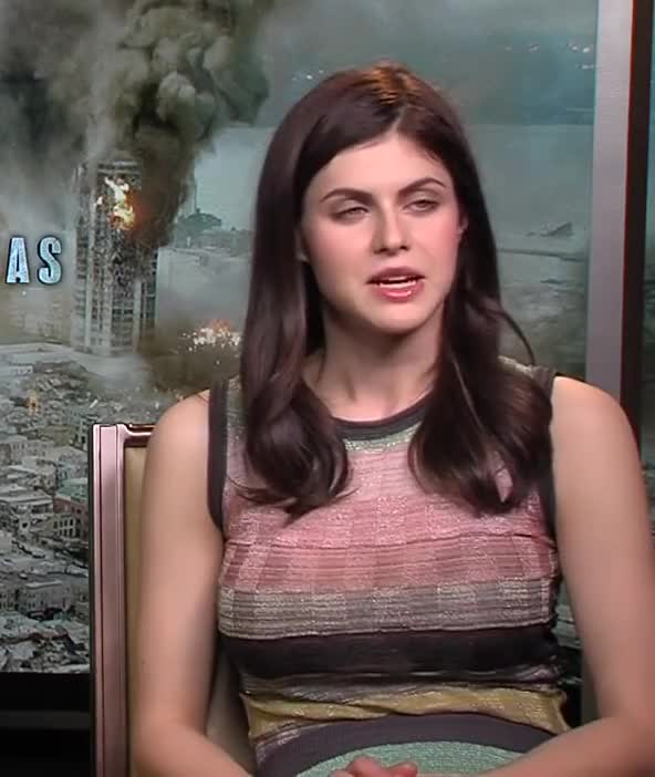 Happy interview | Scrolller