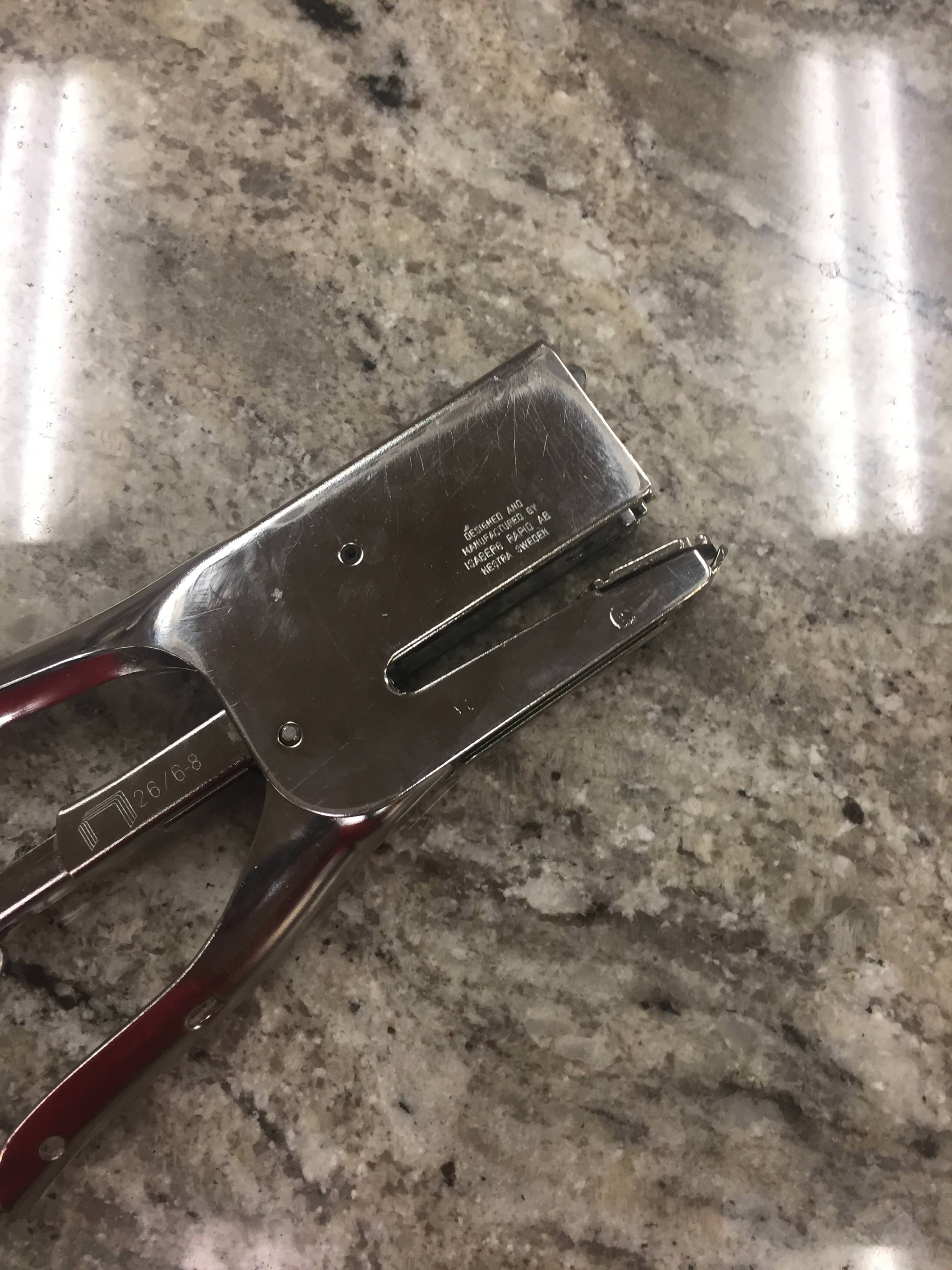 Happy stapler! | Scrolller