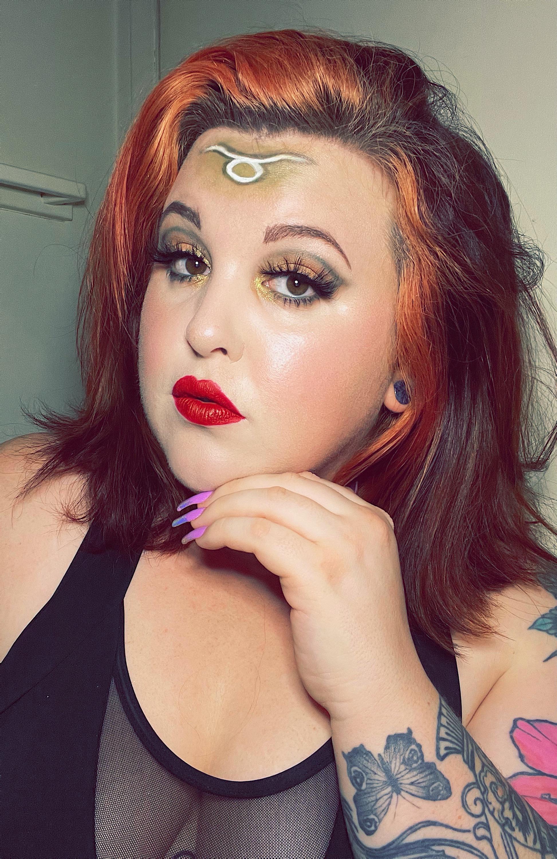 Happy Taurus Season 🥰♉️ (31f) | Scrolller