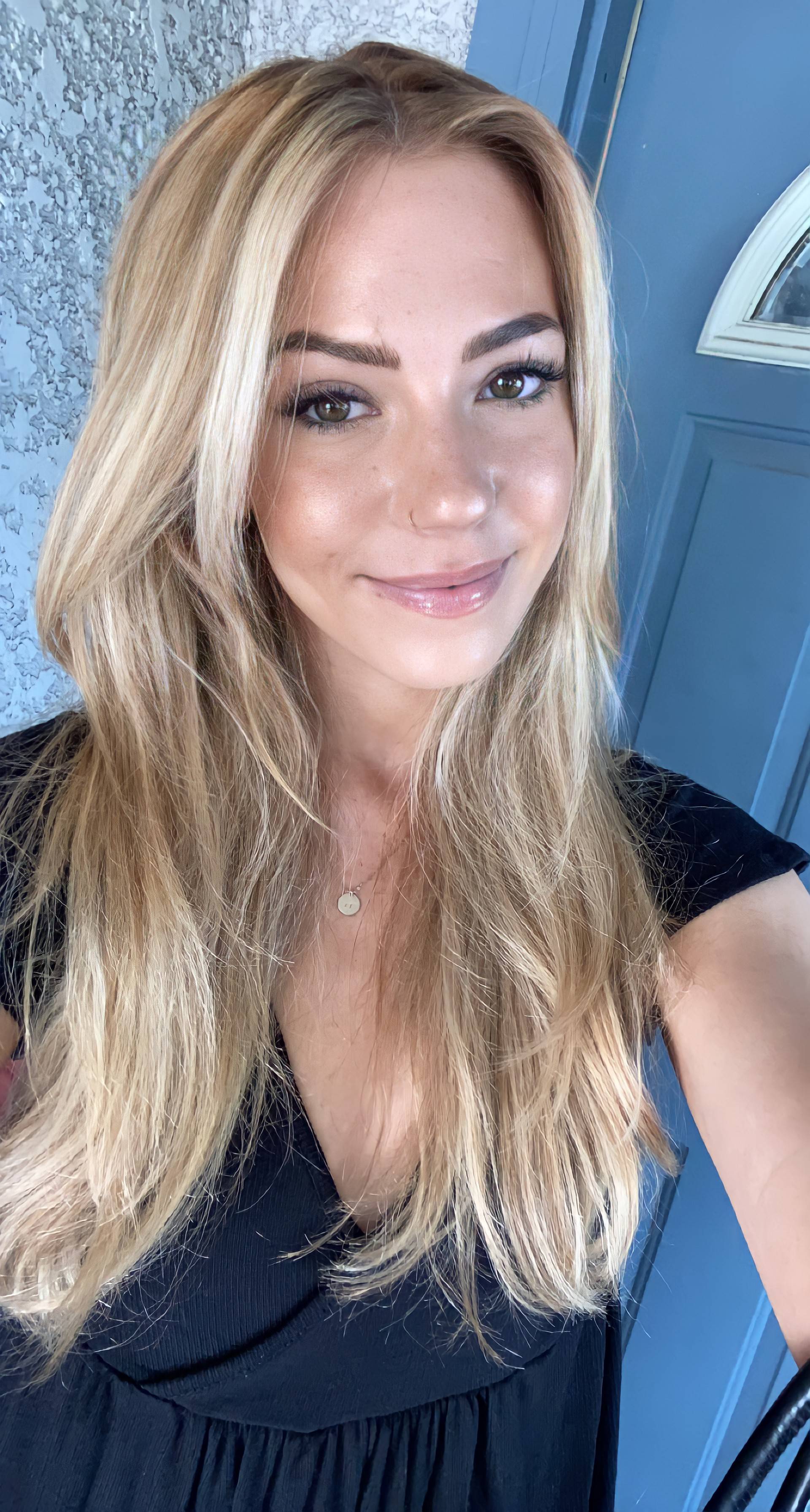 happy Thursday :) | Scrolller