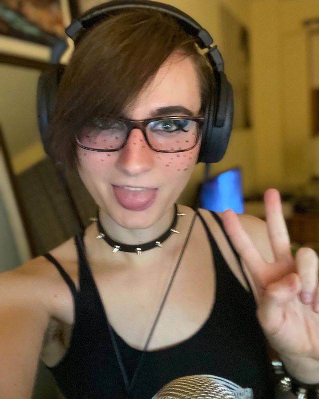 Having fun with makeup! | Scrolller