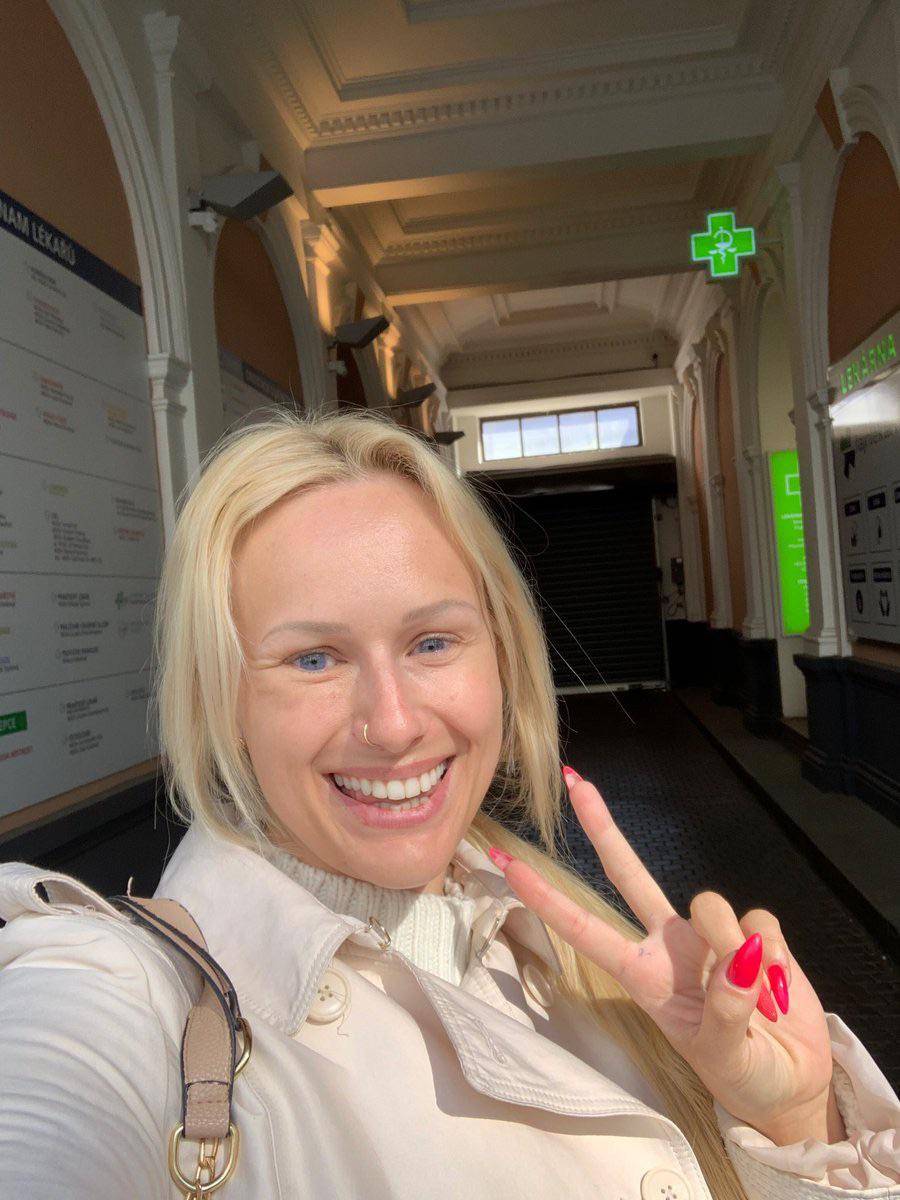 Heading to work | Scrolller