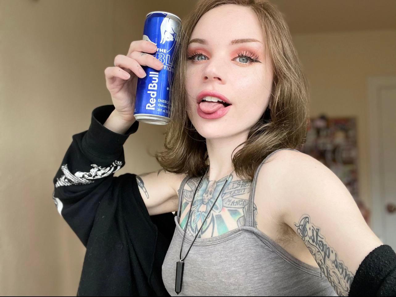 Heard it gives you wings | Scrolller