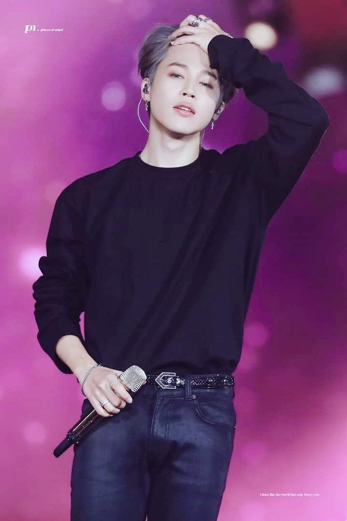 Heartthrob.. 💕 | Scrolller