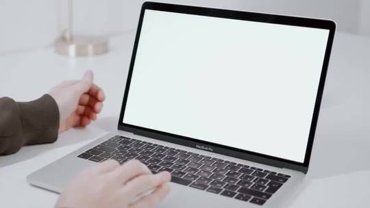 hello computer please connect me to the internet thanks you. | Scrolller